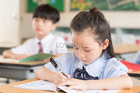 초등학교 교실 사진 무료 다운로드 Lovepik