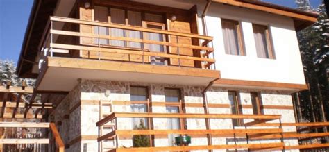 Заради къща за гости в Юндола поискаха оставката на зам директорката