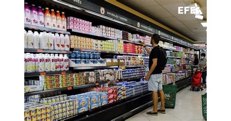 Леко ще се повишат цените на основни зърнени култури на световните