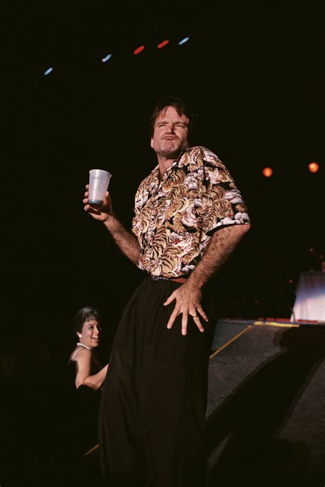 Robin Williams 1984 Arthur Grace Robin Williams Robin Celebrities