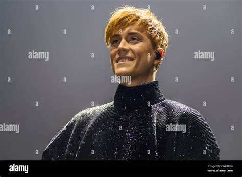 Concert Loïc Nottet 2025 Loic Nottet En Concert Qtirhx