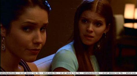 Sophia On Nip Tuck 1 07 Sophia Bush Image 14793668 Fanpop