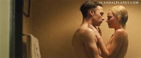 Margot Robbie Topless Scene From Dreamland On Scandalplanet Xhamster