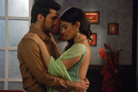 Most Hot Unseen Romantic Scenes Of Ritik And Shivanya From Naagin