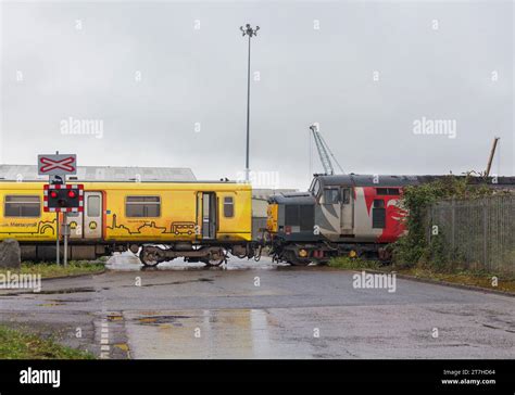 Rail Operations Group Class 37 Locomotive Shunting Scrap Merseyrail