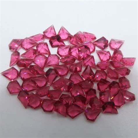 Red 200cts Lot Synthetic Ruby Lite Fancy Shape Gemstone At ₹ 75carat