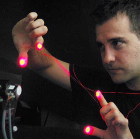 Laser Based Tracking For Real Time Gesture Acquisition