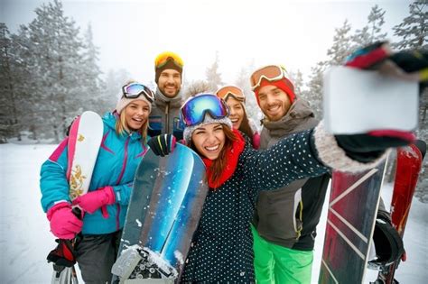 Apres Ski Party Schnee Schlagern Und Schilaufen Lebens Karneval