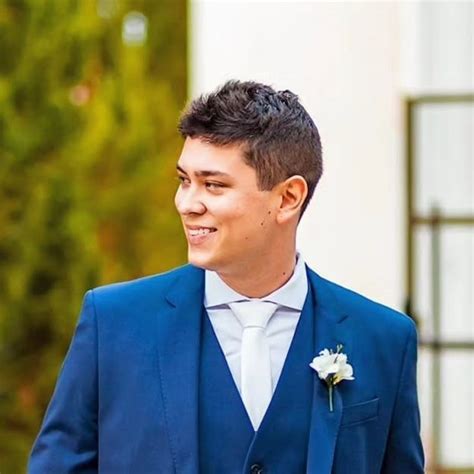 Bernardo Abreu Bernardoabreu • Threads Say More