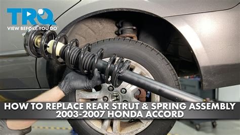 How To Replace Lower Strut On Honda Civic 1a Auto Buy Autosh