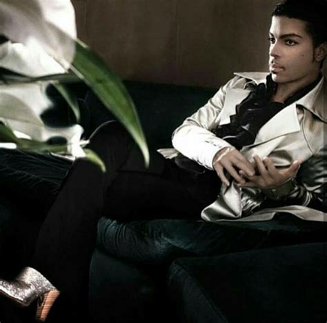 Post Ur Prince Photos Part 6