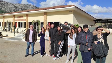 ΣΥΜΜΕΤΟΧΗ ΤΟΥ ΣΧΟΛΕΙΟΥ ΜΑΣ ΣΤΗΝ ΕΟΡΤΗ ΤΟΥ ΠΥΡΟΒΟΛΙΚΟΥ