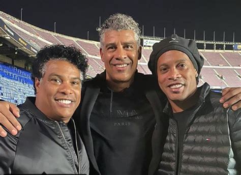 რონალდინიო პარაგვაიში დააკავეს