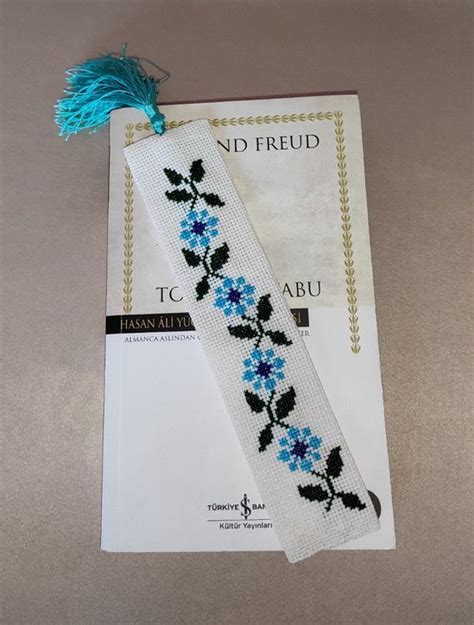 Pin De Debbie Guertin Carver Em Felt Crafts Cães De Feltro