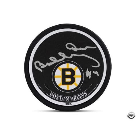 Bobby Orr Autographed Boston Bruins Logo Hockey Puck