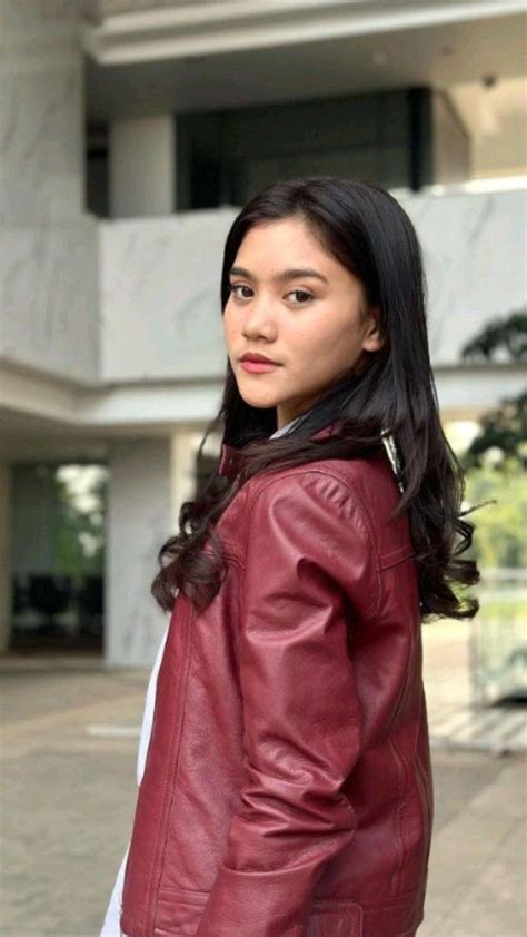 Cantik Dev Model Baru Y Perempuan Selebriti Model Pakaian Gadis