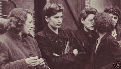 Ww2 Photo Female French Collaborators Rounded Up Dreux 39742481