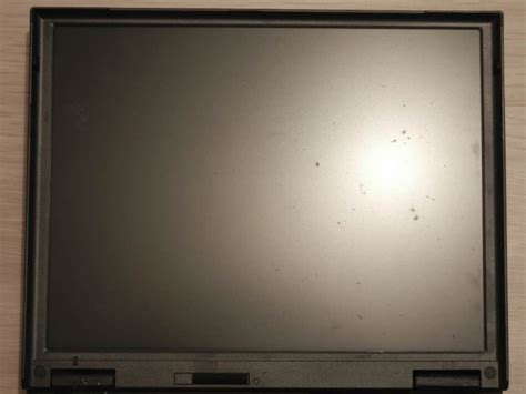 IBM ThinkPad 600 Clous