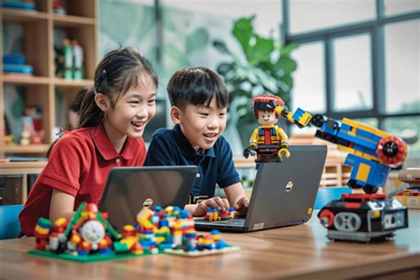 教培想象力少儿编程图片摄影图