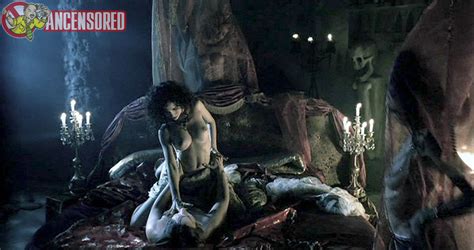 Simon Petric Nude Pics P Gina