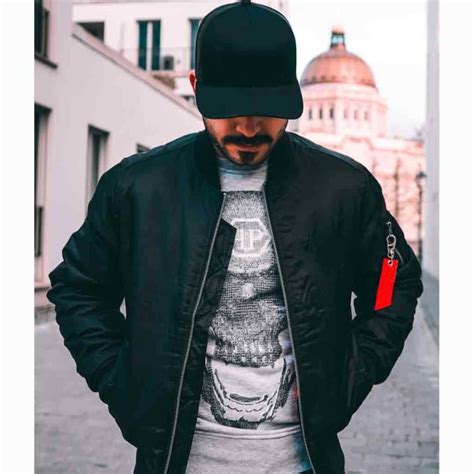 Create Customized Puffer Jackets By Mishawaris Fiverr