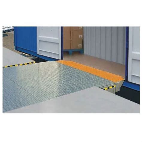 Gandhi Tdl 2025 550 Mm Telescopic Lip Dock Leveler At Best Price In Mumbai
