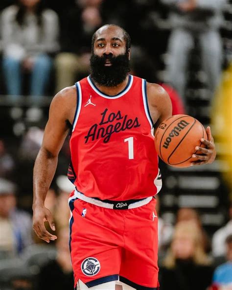 哈登手感冰凉仅拿到7分9助，快船惨败湖人！ 知乎