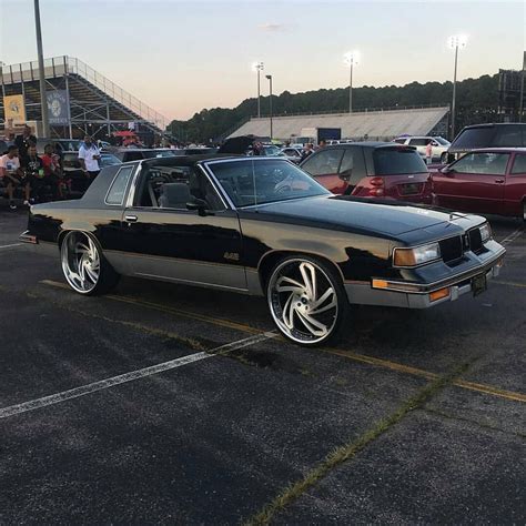 Cutlass On 22s
