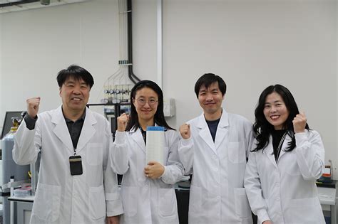 Dgist 에너지 생산·저장이 동시에 가능한 바이오매스 기반 형상기억고분자 섬유 개발 섬유 무게의 56000배 이상 하중