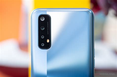 Realme 7 pictures, official photos