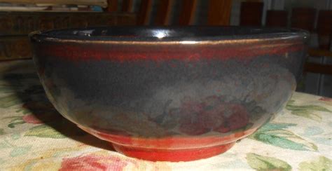 Ceramiche Don Corleone Taormina Art Pottery Bold Bi Color Dish Bowl Red