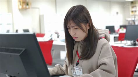 1sdjs00247 初中出し 会社終わりにホテルで朝までずっとマ コに精子入れっぱなし… Sod女子社員入社2年目制作部 吉岡美琴【圧倒的