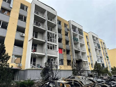 1 людина загинула 13 поранені внаслідок ударів російських безпілотників типу Шахед по Одесі