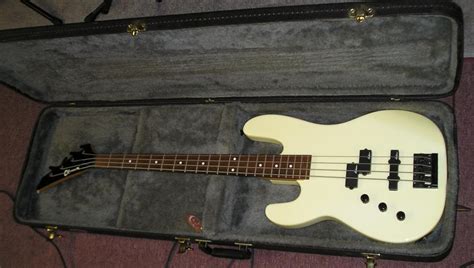 The Frankenbass Club Moderately Modded Basses Count Too Page 36