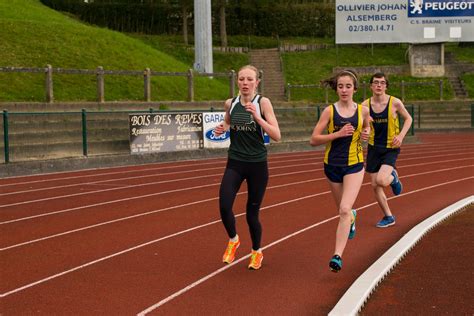 무료 이미지 선로 스포츠 운영 봄 높은 달리는 사람 금연 건강 증진 협회 벨기에 2016 년 경주 경쟁 헤이그 국제 노동자 동맹 여자애들 브뤼셀