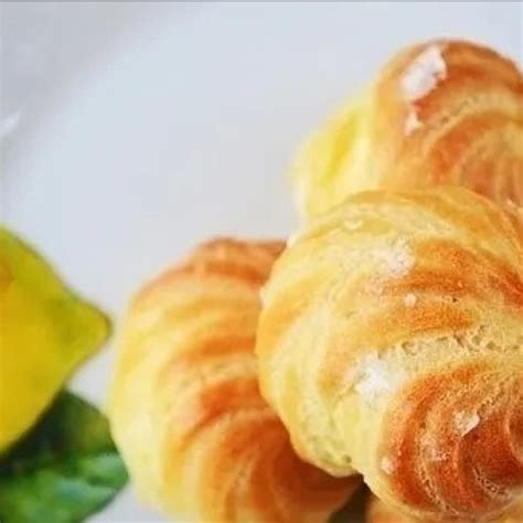 Эклеры с лимонным кремом - Самые вкусные кулинарные рецепты