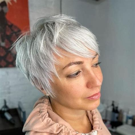 Short Layered Side Bangs