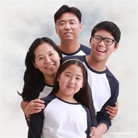 마석 화도 사진관 캐주얼한 가족사진 햇쌀가게 행복의 시작은 집밥 수향미 백진주 경기미 햅쌀로~