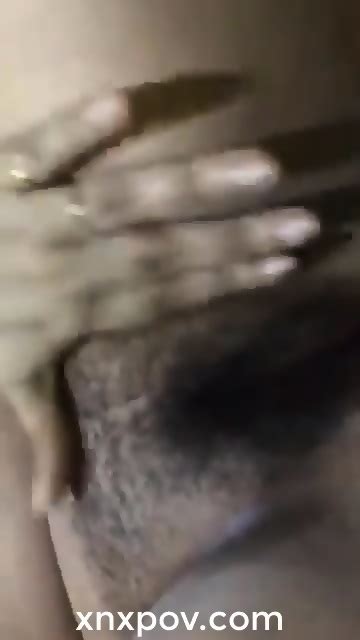 Desi Gf Showing Boobs To Bf