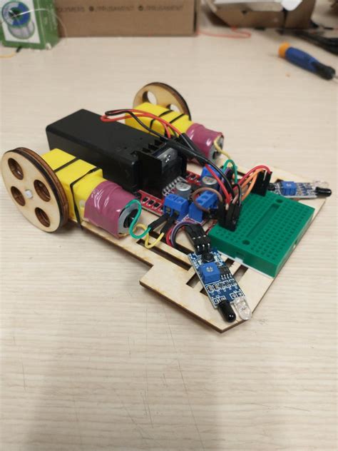 autonomous robot racer analog mode no microcontroller needed 8