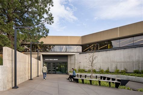 Hacker Overhauls Fortress Like Brutalist Library In Oregon