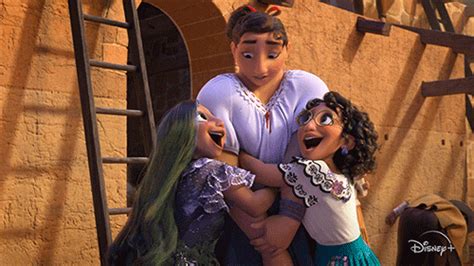 Disney Encanto S Find And Share On Giphy