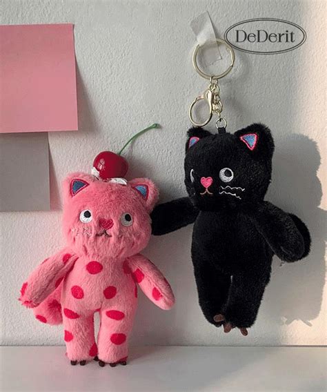 11할인키치 힐끗 고양이 캐릭터 인형 가방 열쇠고리 키링 키홀더 우정 친구 생일 선물 에이블리