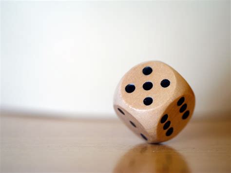 무료 이미지 휴양 밸런스 보드 게임 번호 공 입방체 계략 주사위 게임 실내 게임 및 스포츠 탁상용 게임 4592x3448 635531 무료