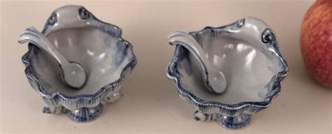 Two Vintage French Shell Condiment Dishes 2778