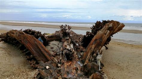 Shipwreck Exposed On Outer Banks Could Be A Century Old Wlos