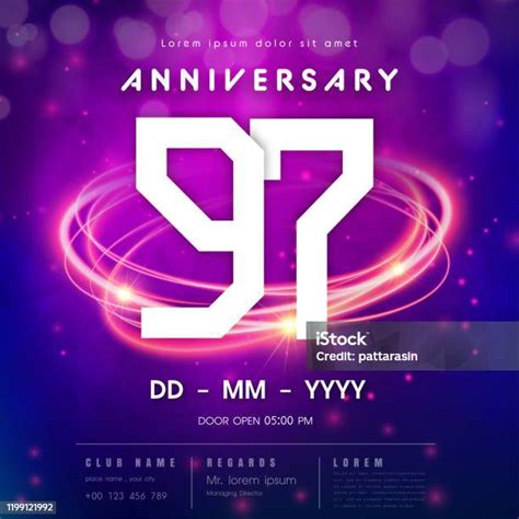 보라색 추상 미래 공간 배경에 97 주년 기념 로고 템플릿입니다 하이테크 네트워크 디지털 기술 개념 설계 요소로 숫자를 축하하는
