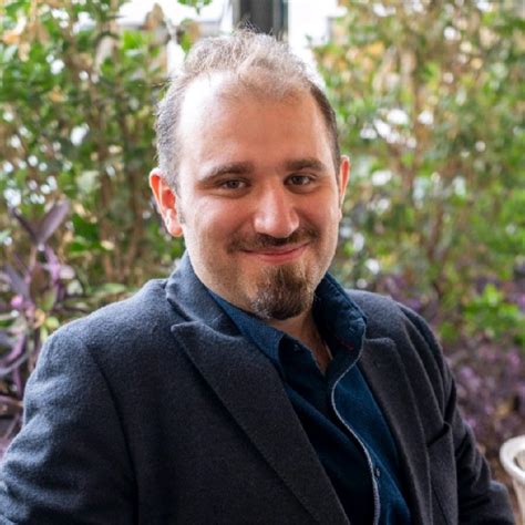 Mahdi Habibi Chief Marketing Officer Snappfood Linkedin
