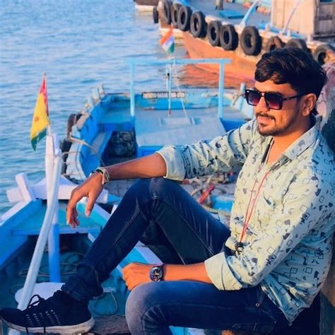 𝓶𝓪𝓾𝓵𝓲𝓴 𝓹𝓪𝓽𝓮𝓵 maulik kathiriya patel on threads