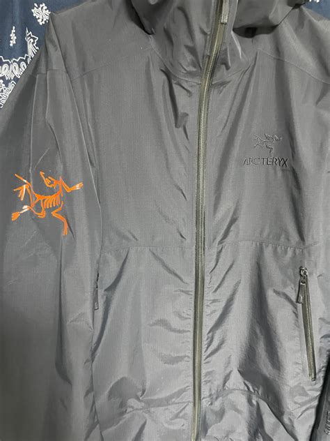 아크테릭스 X 빔즈 제타 Sl 자켓 블랙 오렌지 후루츠패밀리 아크테릭스 X 빔즈 제타 Sl 자켓 블랙 오렌지 후루츠패밀리